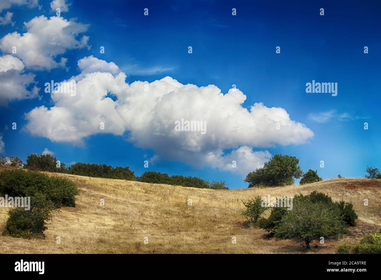 Beautiful green valley between two hi-res stock photography and images ...