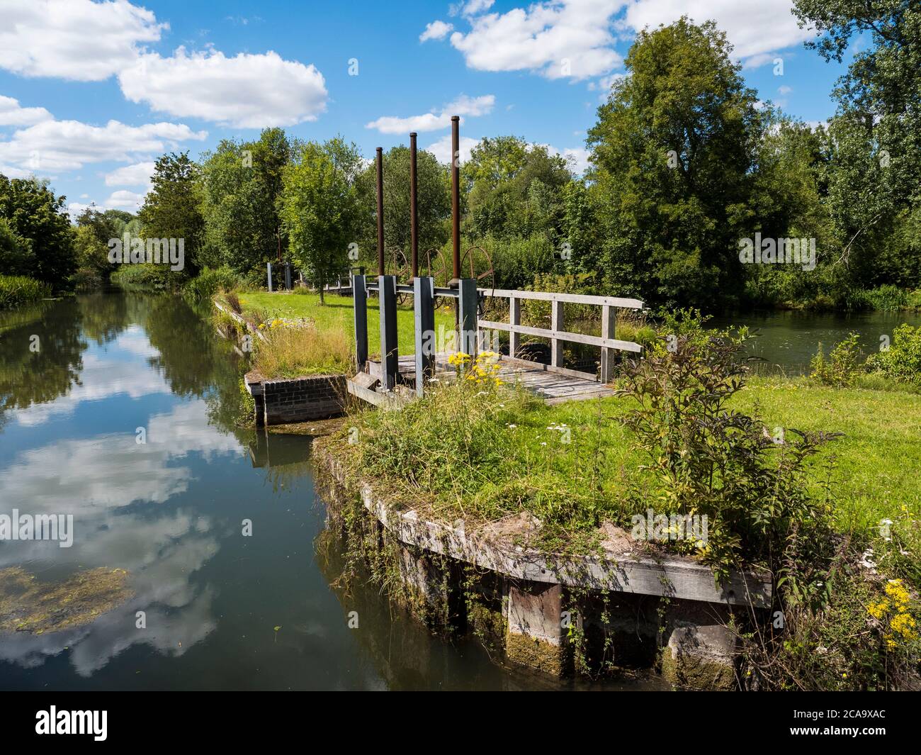 Caven Fishery, River Kennet, Newbury Berkshire, England, UK, GB Stock ...