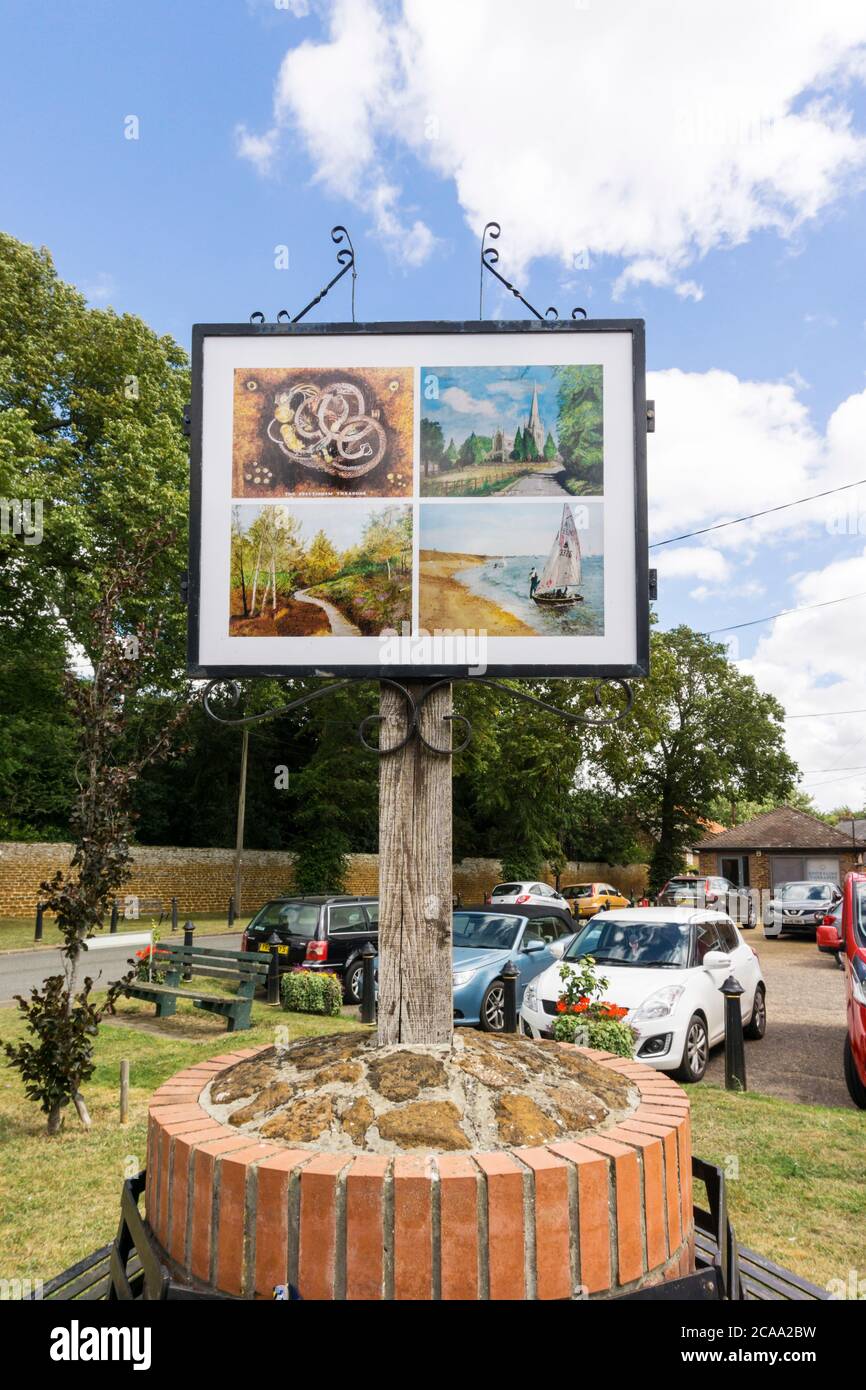 English village signs hi-res stock photography and images - Alamy