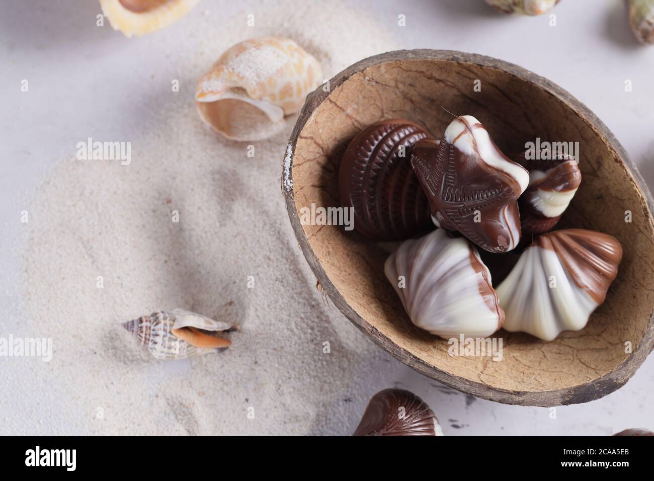 Sea shell sweets hi-res stock photography and images - Alamy