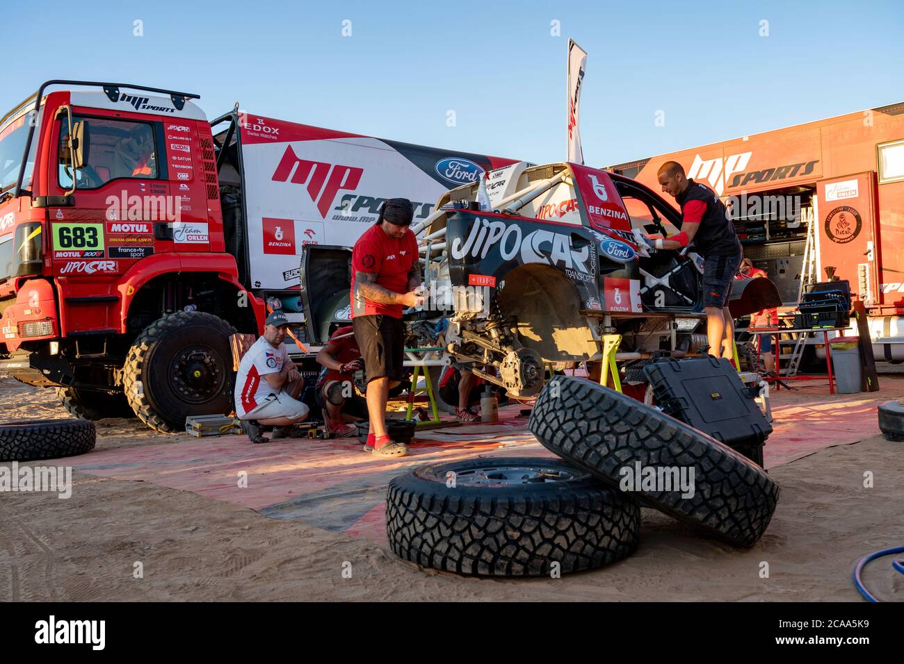 rally Dakar, Martin Prokop in bivouac (CTK Photo/Ondrej Zaruba Stock ...