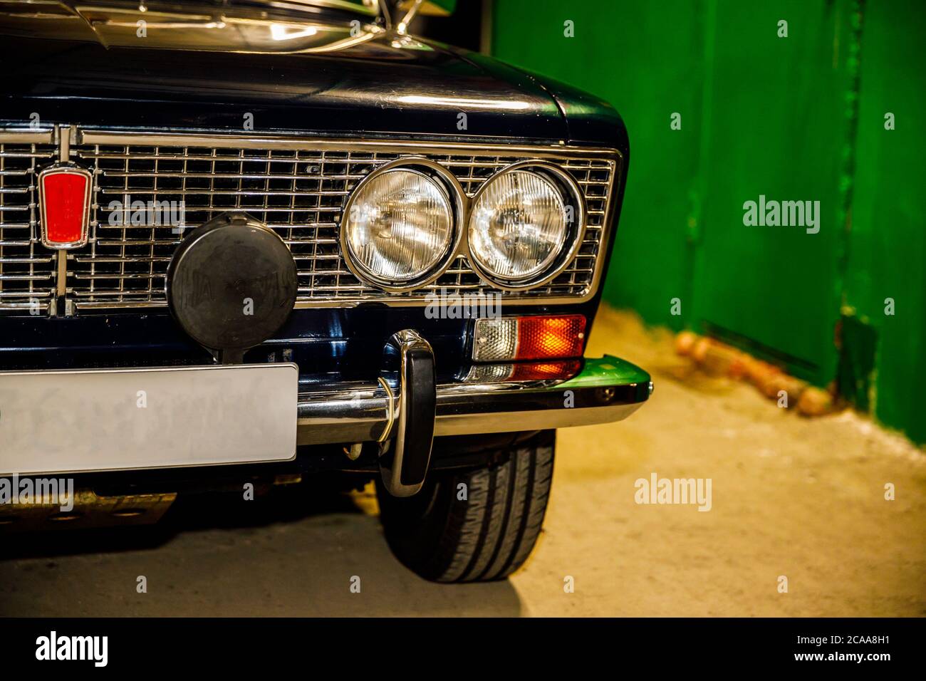 black retro car close up Stock Photo - Alamy