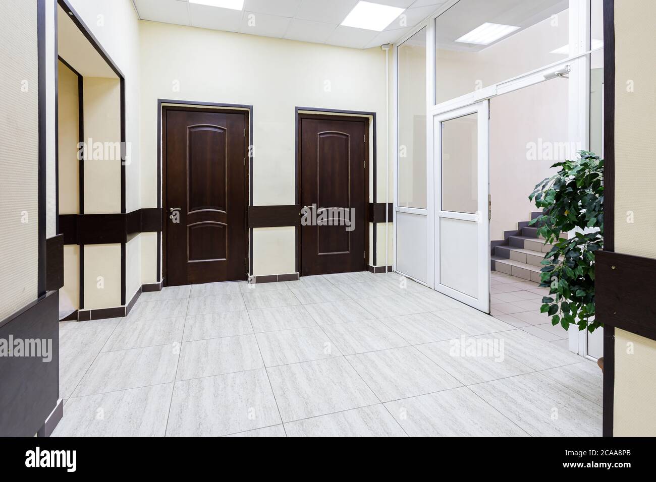 Beige hospital hallway hi-res stock photography and images - Alamy