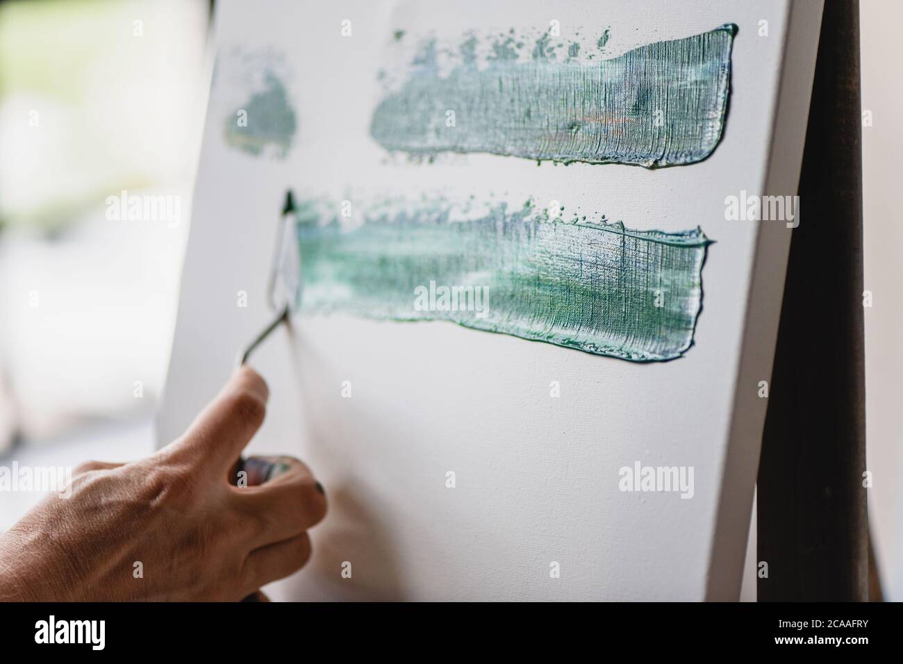 Painting spatula hi-res stock photography and images - Alamy