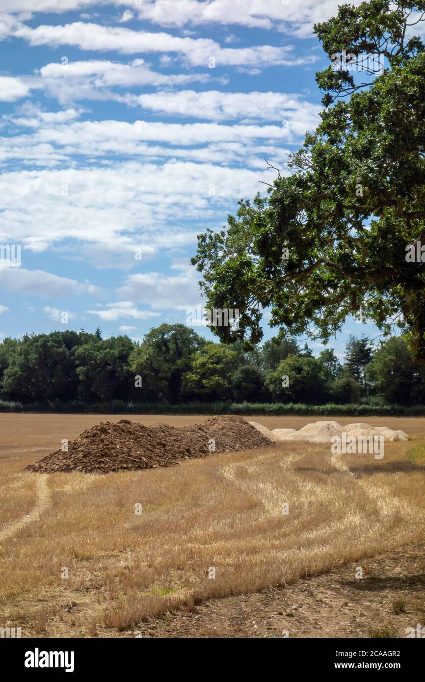 Agricultural lime hi-res stock photography and images - Alamy