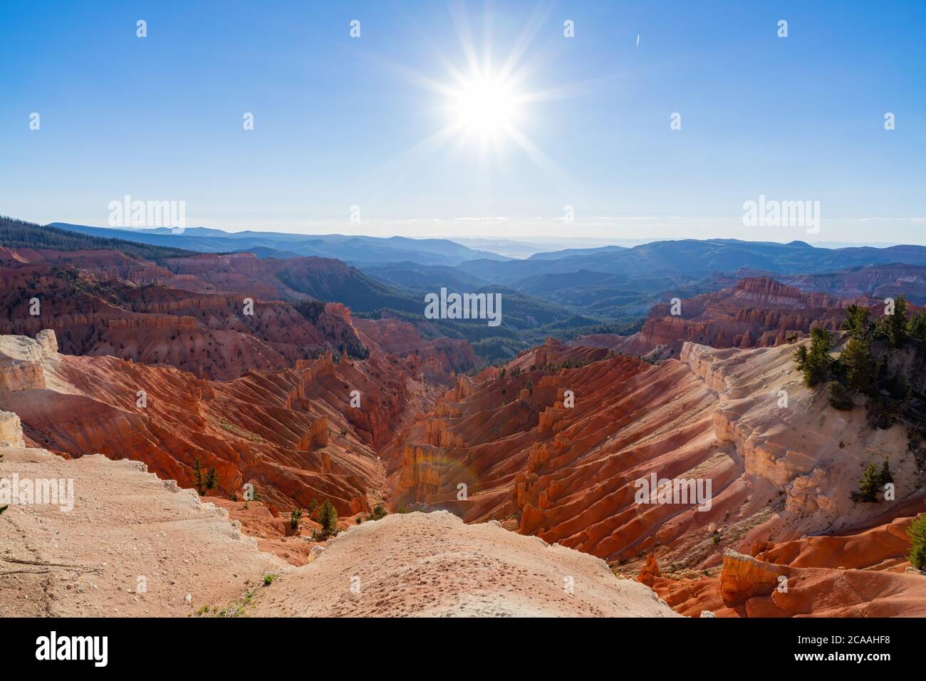 From badlands wilderness overlook hi-res stock photography and images ...