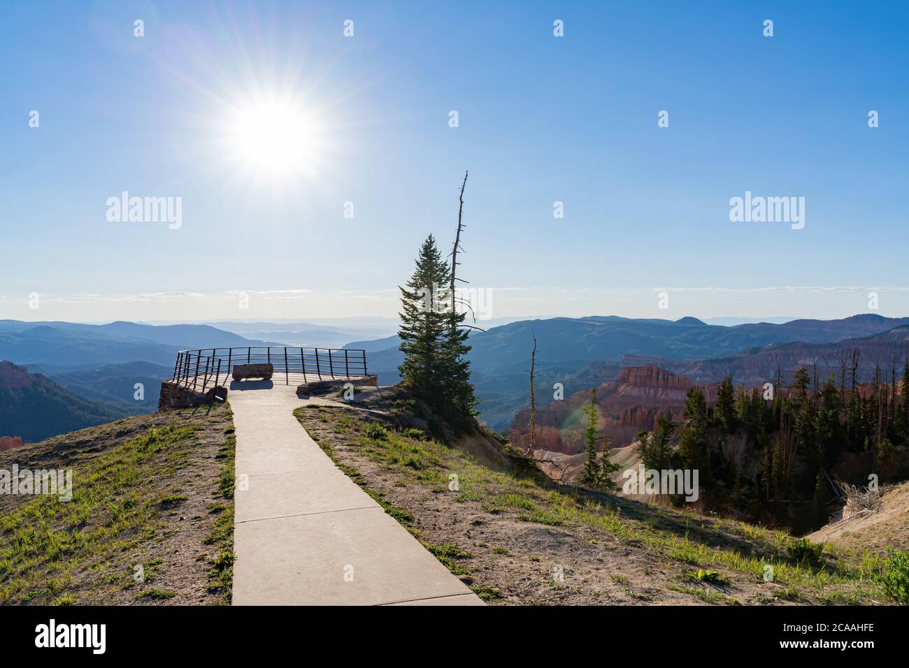 Beautiful landscape saw from Sunset View Overlook of Cedar Breaks ...