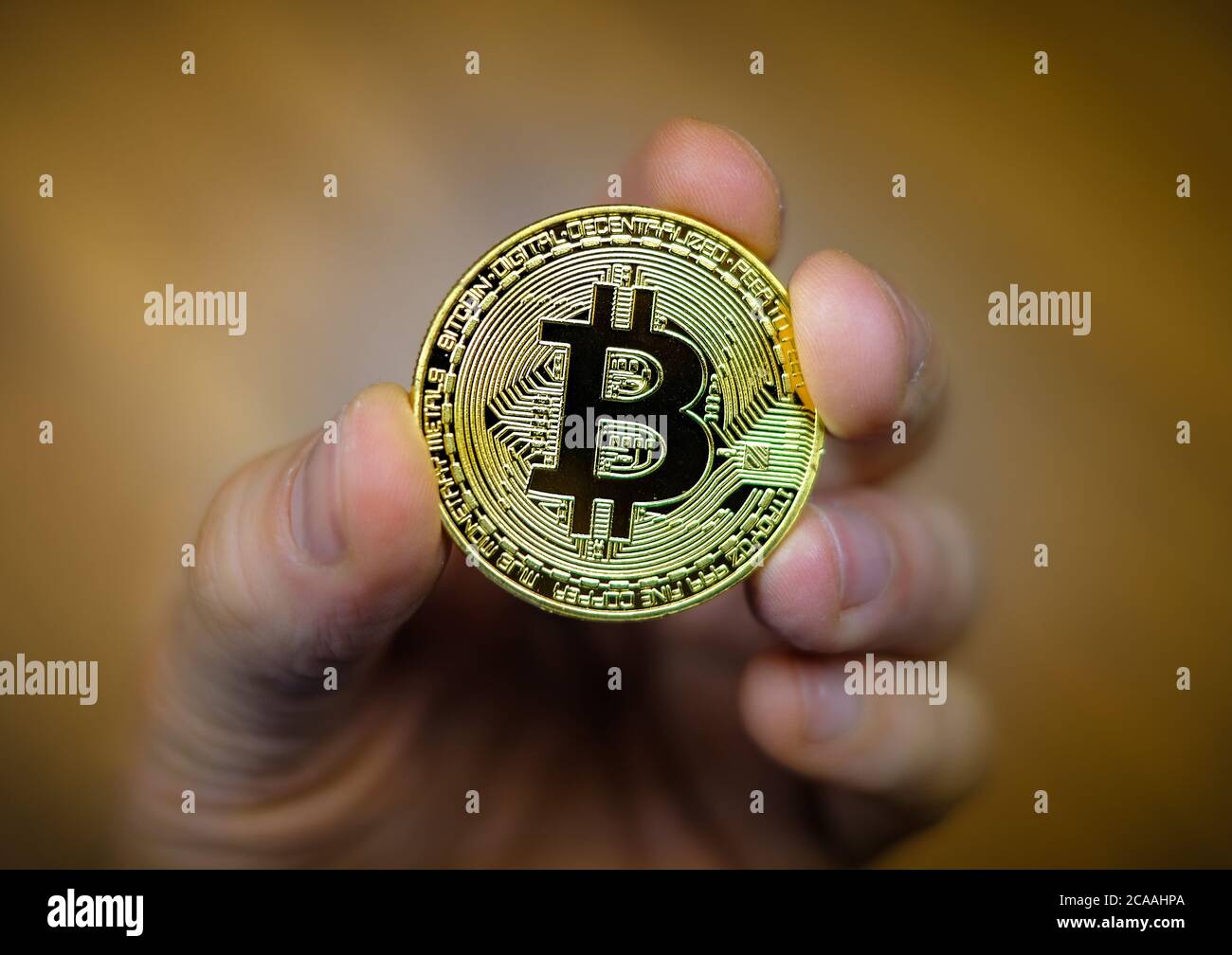 Digital currency hand hi-res stock photography and images - Alamy