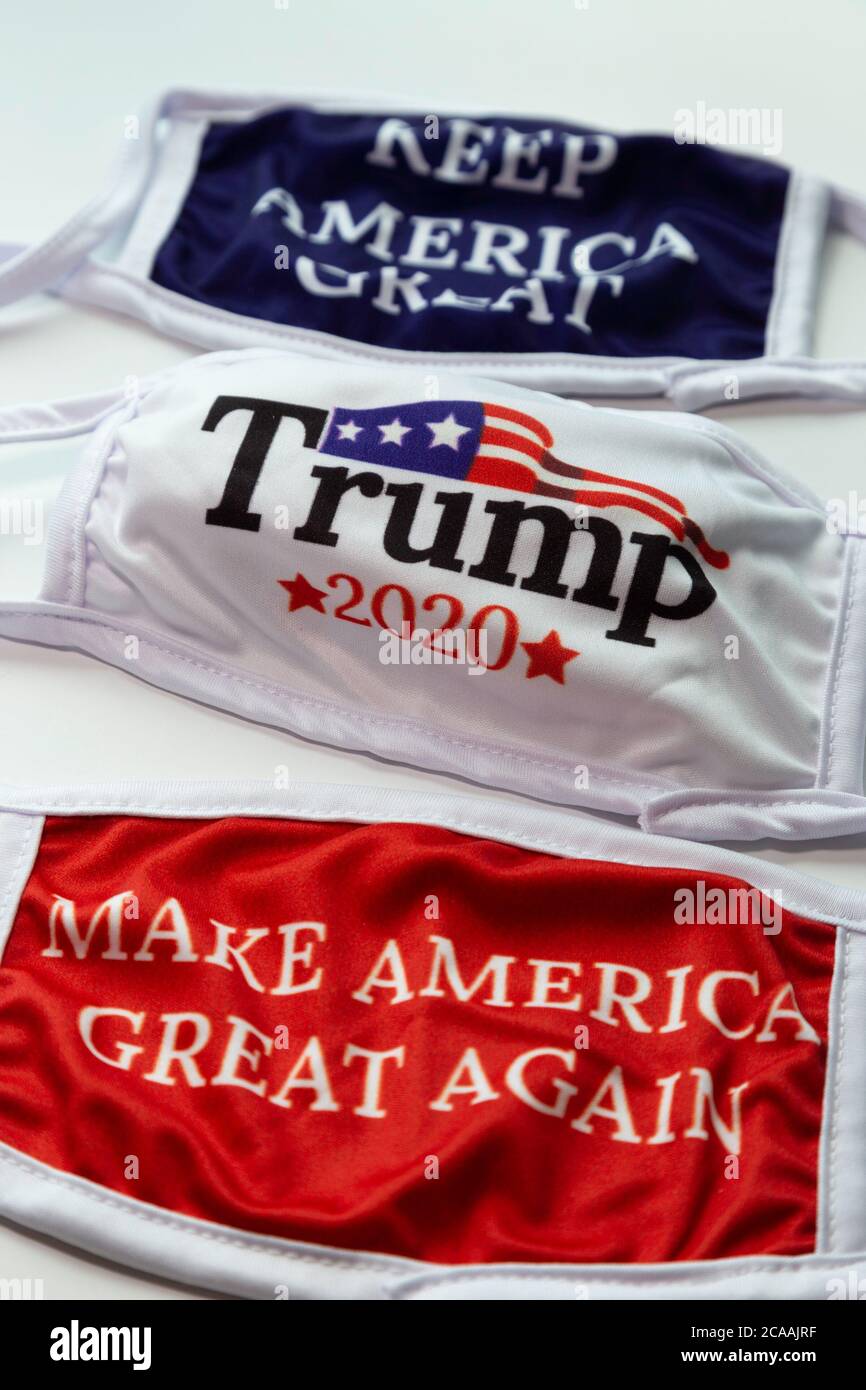 President Donald Trump advertising face masks, 2020 Stock Photo - Alamy