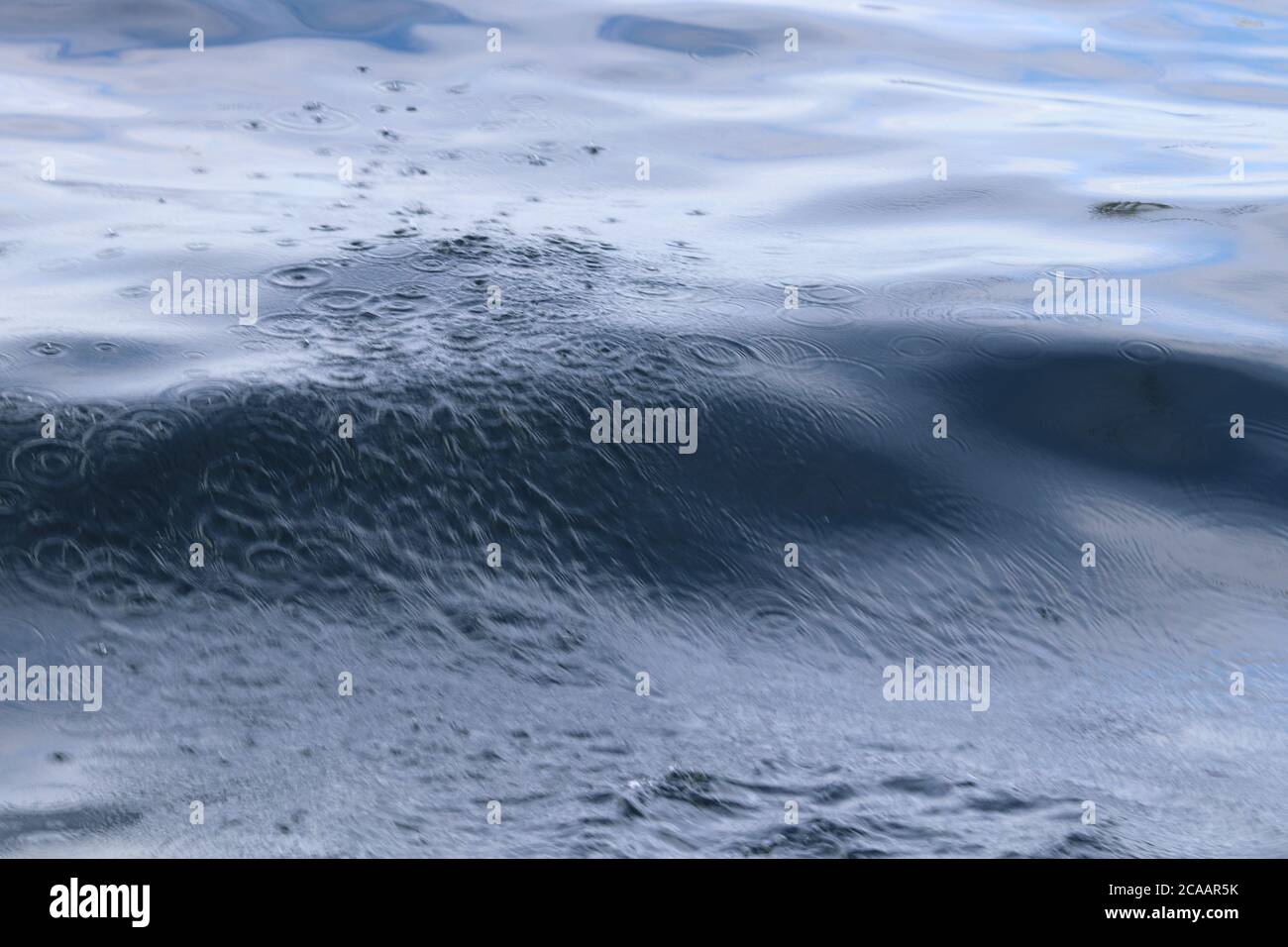 Abstract water spalsh hi-res stock photography and images - Alamy