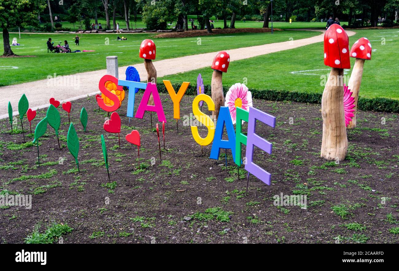 The Stay Safe sign at the entrance to Merrion Square Park in Dublin ...