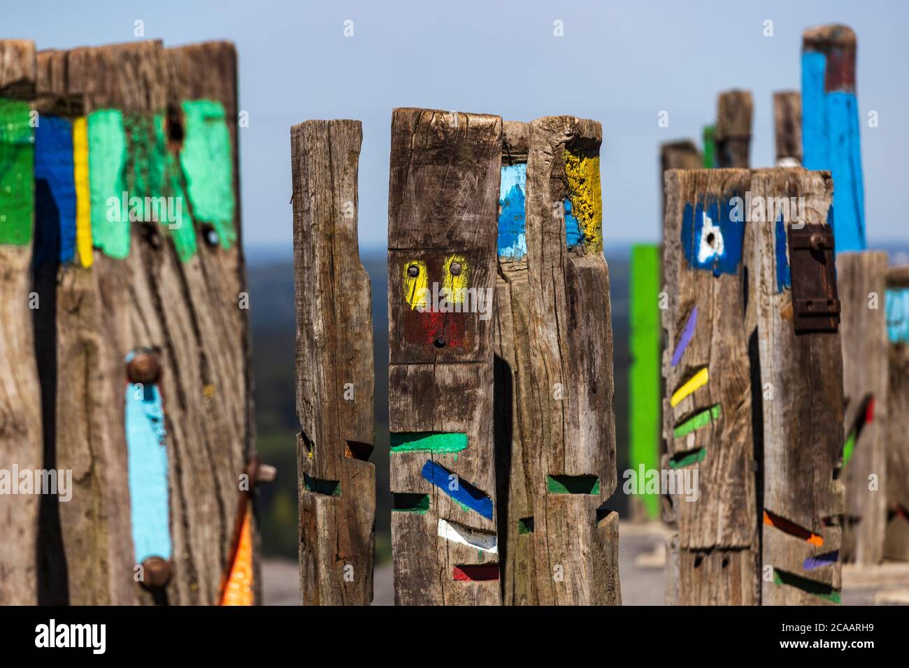 Permanent artwork Totems made of old railway sleepers by Basque artist ...