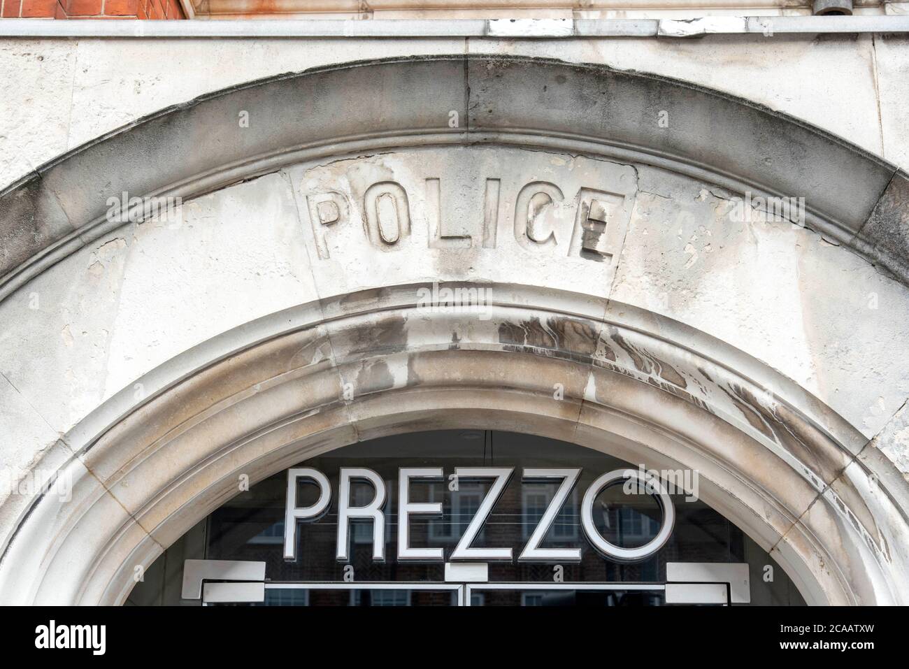 Prezzo logo on their restaurant in Sidcup which is in a decommissioned ...