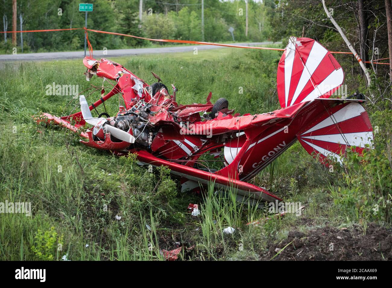 Light plane crash near highway Stock Photo - Alamy