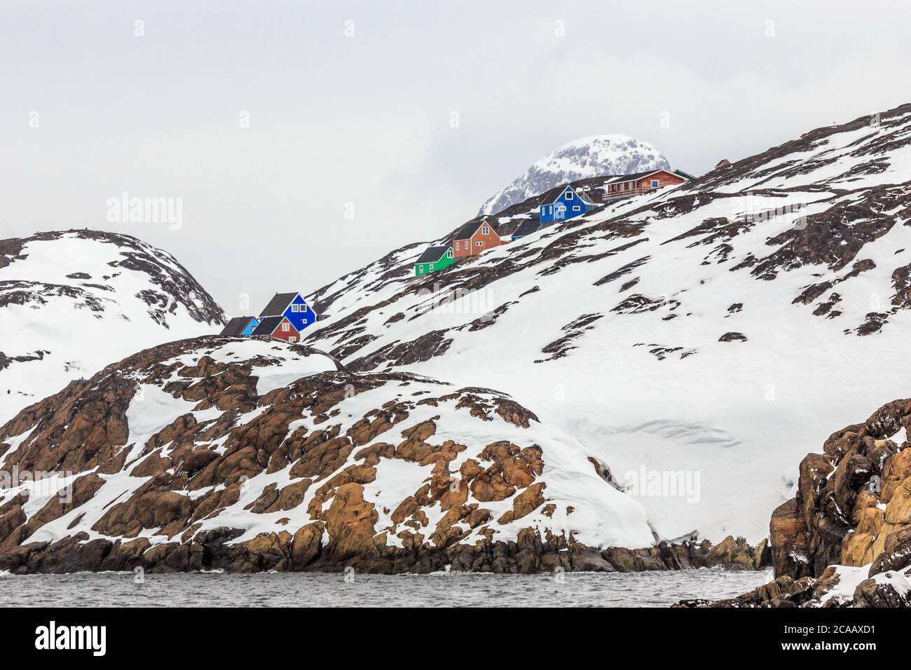 Inuit hut hi-res stock photography and images - Alamy