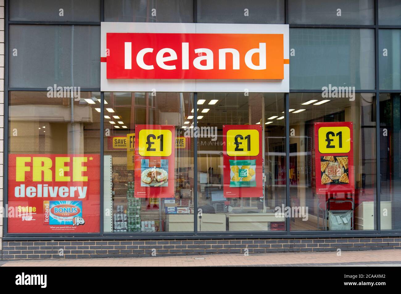 Iceland Foods Uk High Resolution Stock Photography and Images - Alamy