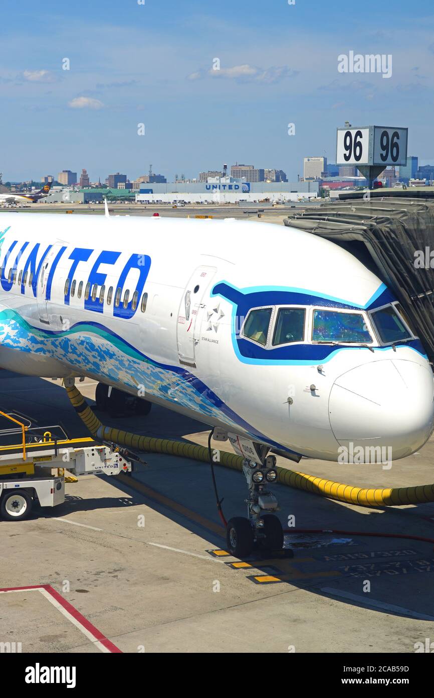 NEWARK, NJ -26 JUL 2020- View of a Boeing 757 airplane from United ...