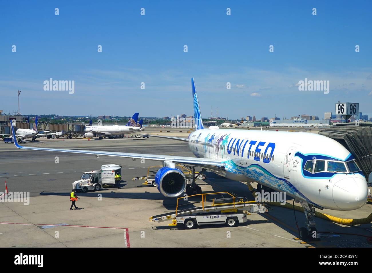NEWARK, NJ -26 JUL 2020- View of a Boeing 757 airplane from United ...