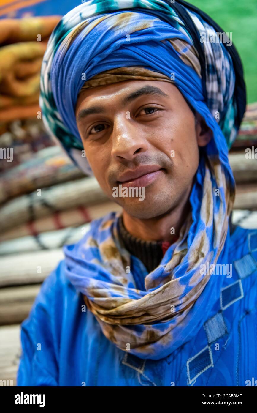 Berber portrait blue eyes hi-res stock photography and images - Alamy