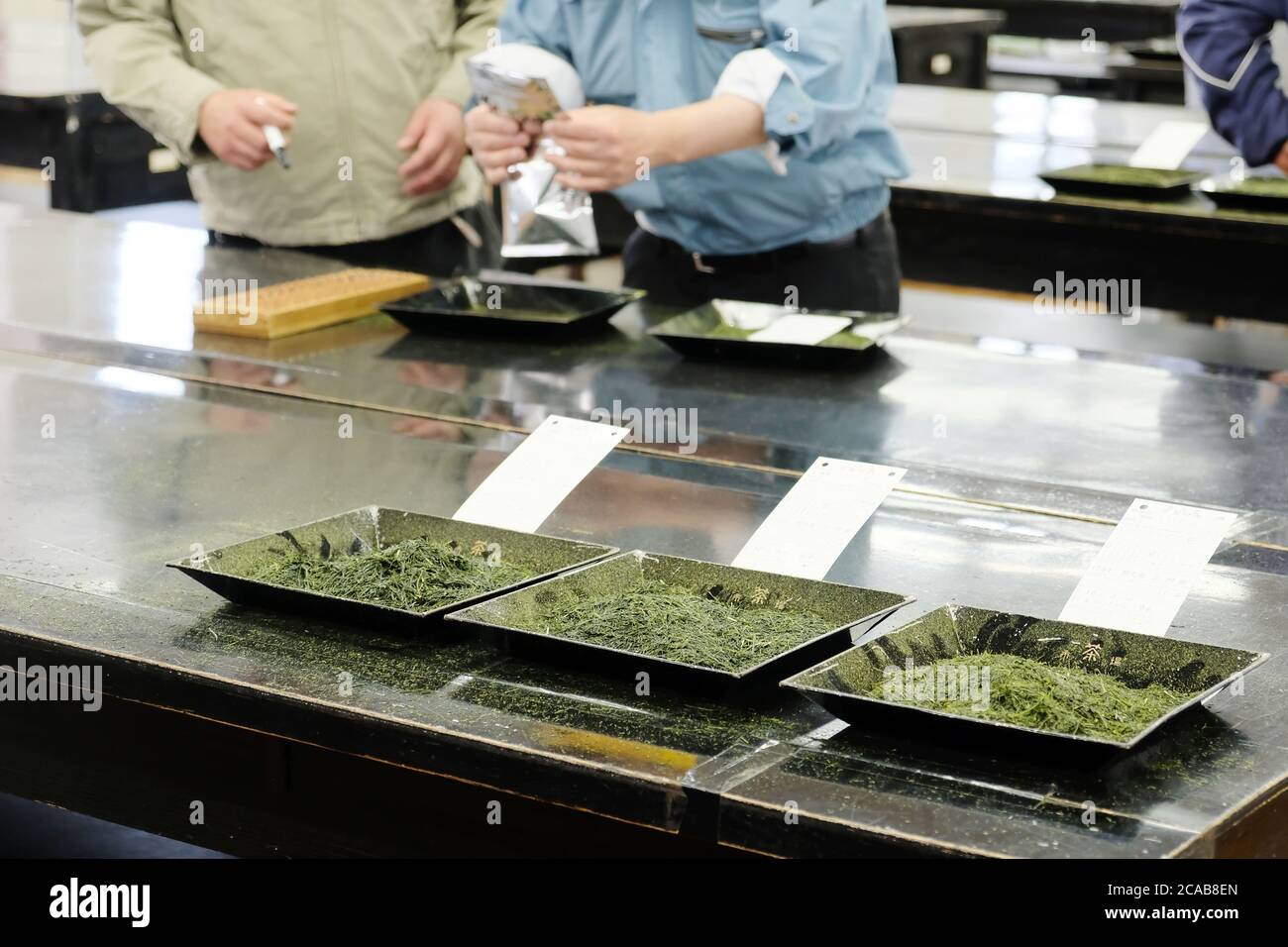 Tea auction hi-res stock photography and images - Alamy