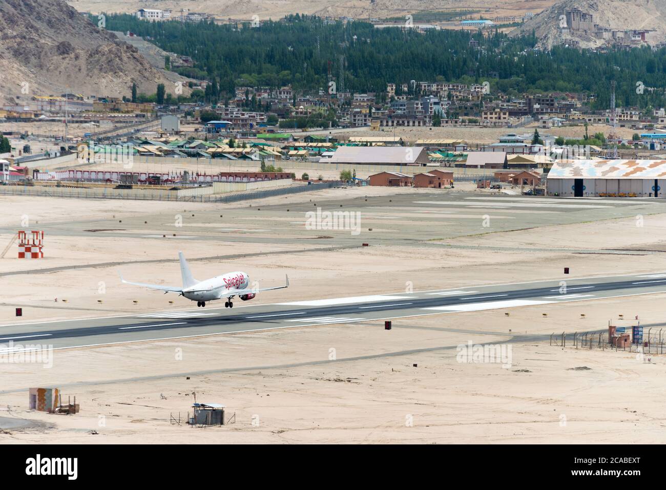 Ladakh, India - Spicejet Boeing 737 landing at Leh airport (Kushok ...