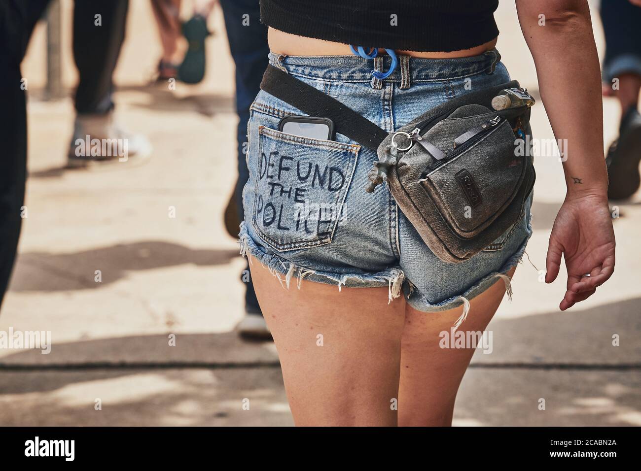 Defund the police protest hi-res stock photography and images - Alamy
