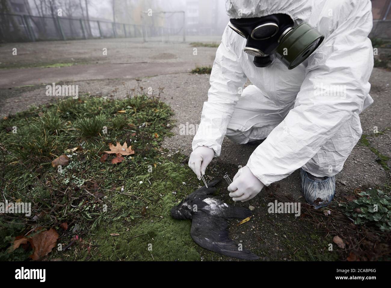 Gas mask smoke background hi-res stock photography and images - Alamy