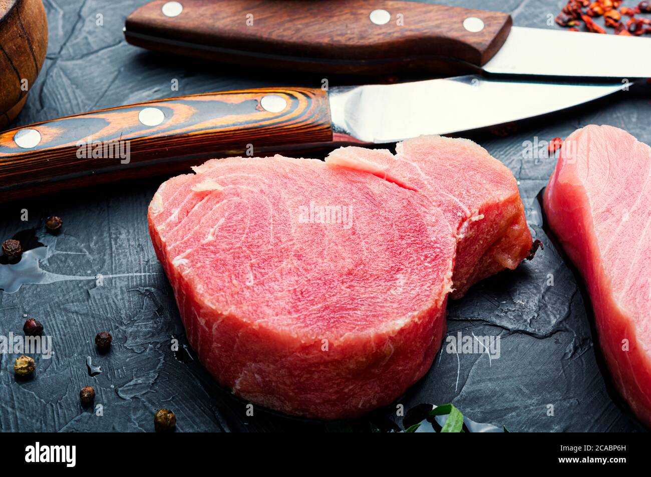 Raw tuna steak,fresh red tuna fillet.Close up,macro Stock Photo - Alamy
