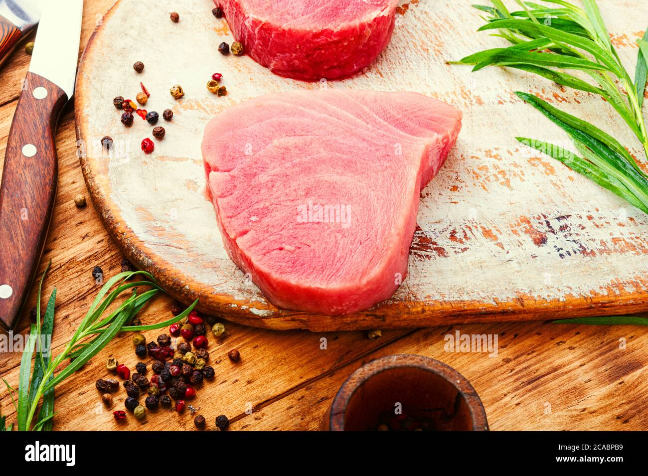 Kitchen table tuna fish hi-res stock photography and images - Alamy