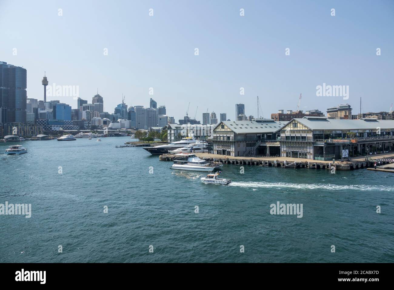 Jones bay finger wharf hi-res stock photography and images - Alamy