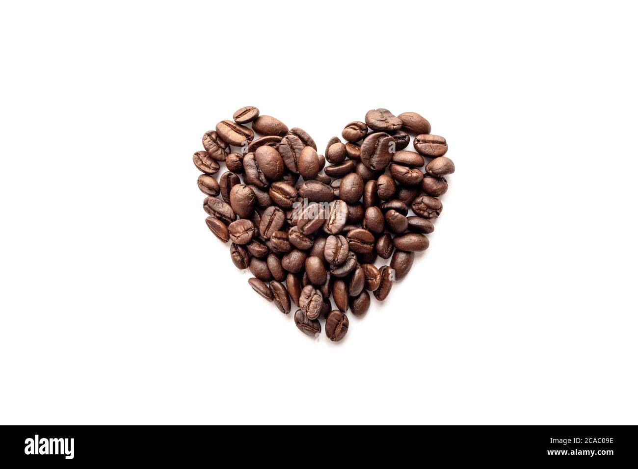 Heart shape of roasted coffee beans isolated on white background Stock ...