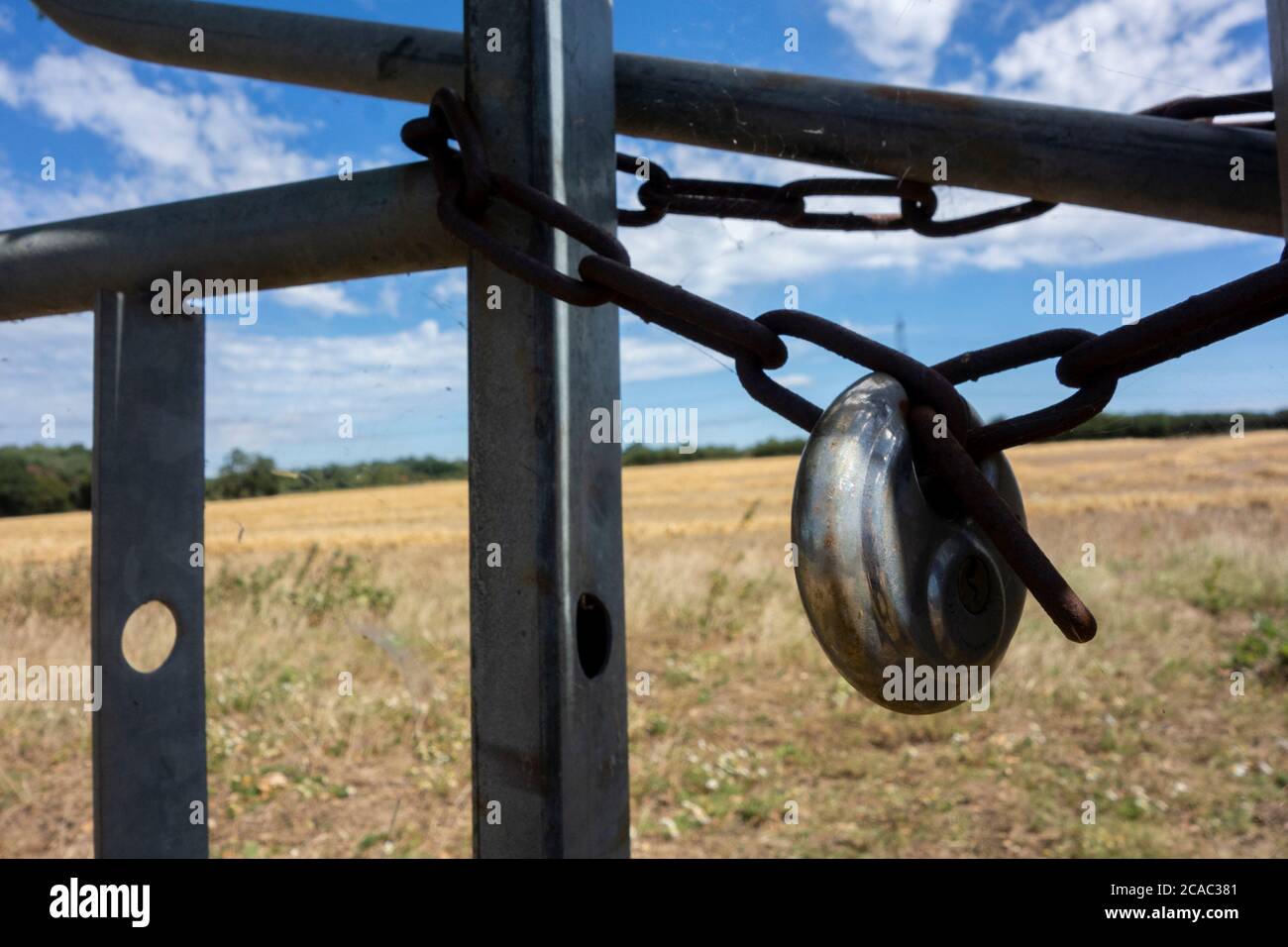 Locked field hi-res stock photography and images - Alamy
