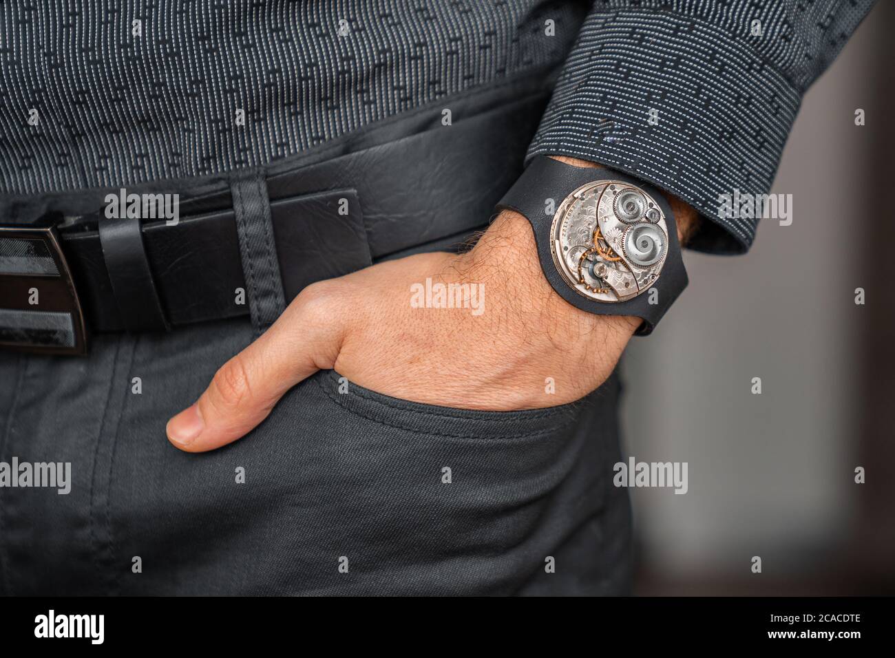 Back of a watch mechanism hi-res stock photography and images - Alamy