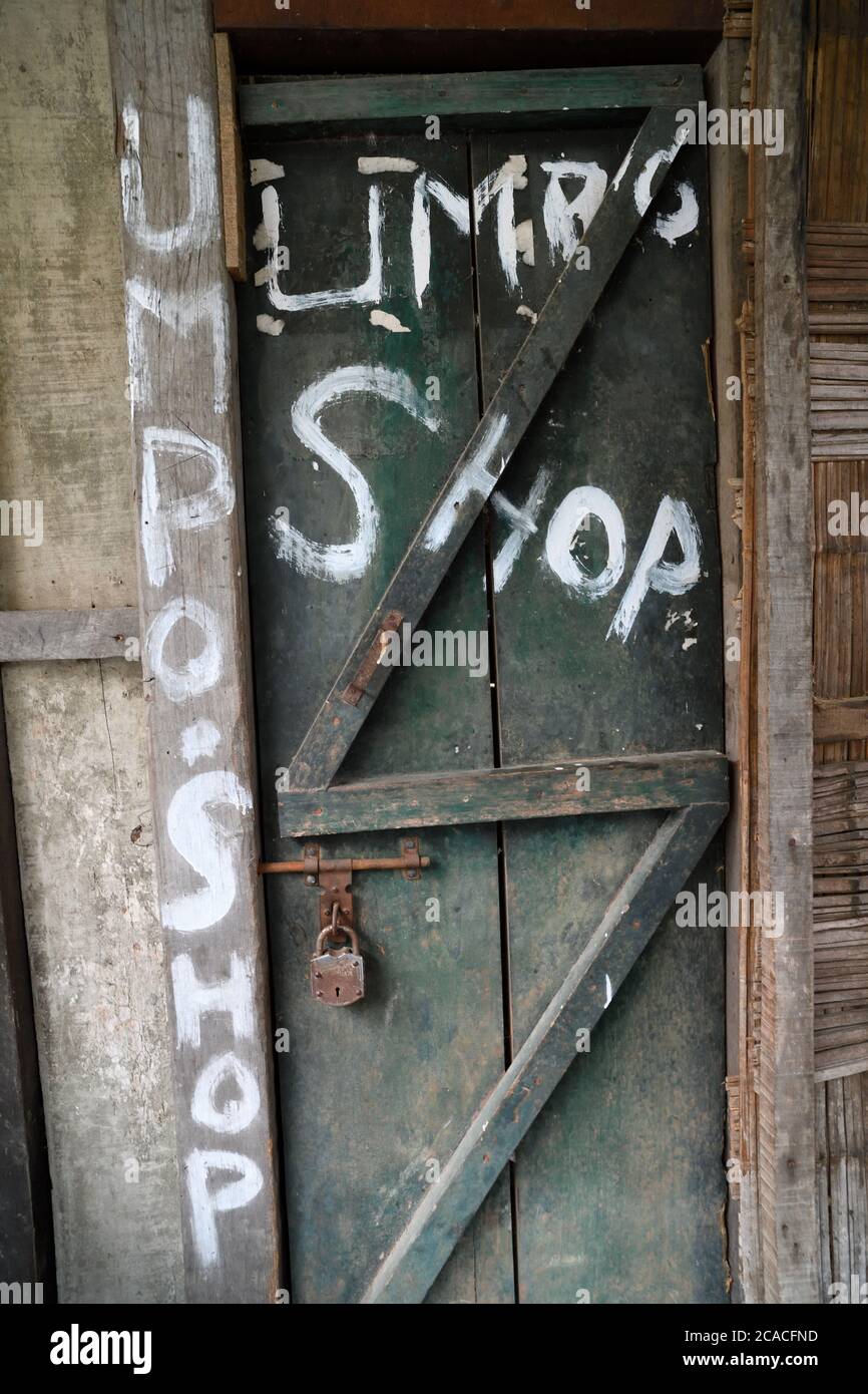Shuttered roadside shop Stock Photo - Alamy