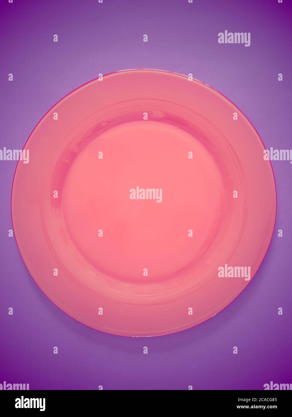 Empty purple plate on hi-res stock photography and images - Alamy