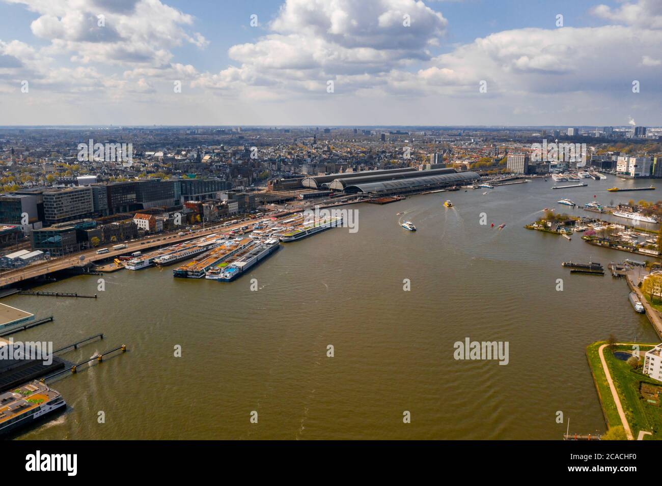 Aerial shot port boats hi-res stock photography and images - Alamy
