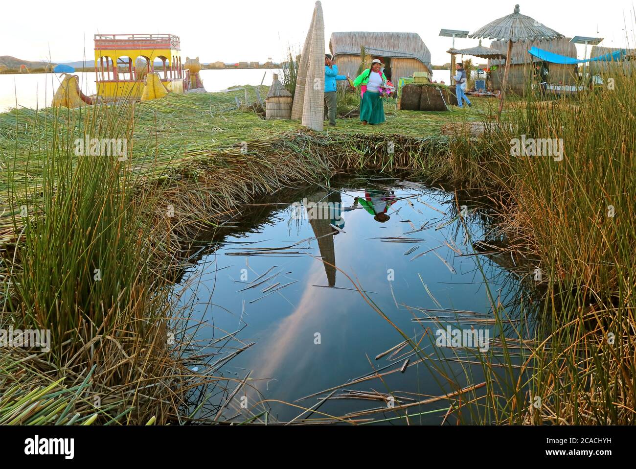 Uros Floating Islands Built with Totora Reed on Lake Titicaca, UNESCO ...