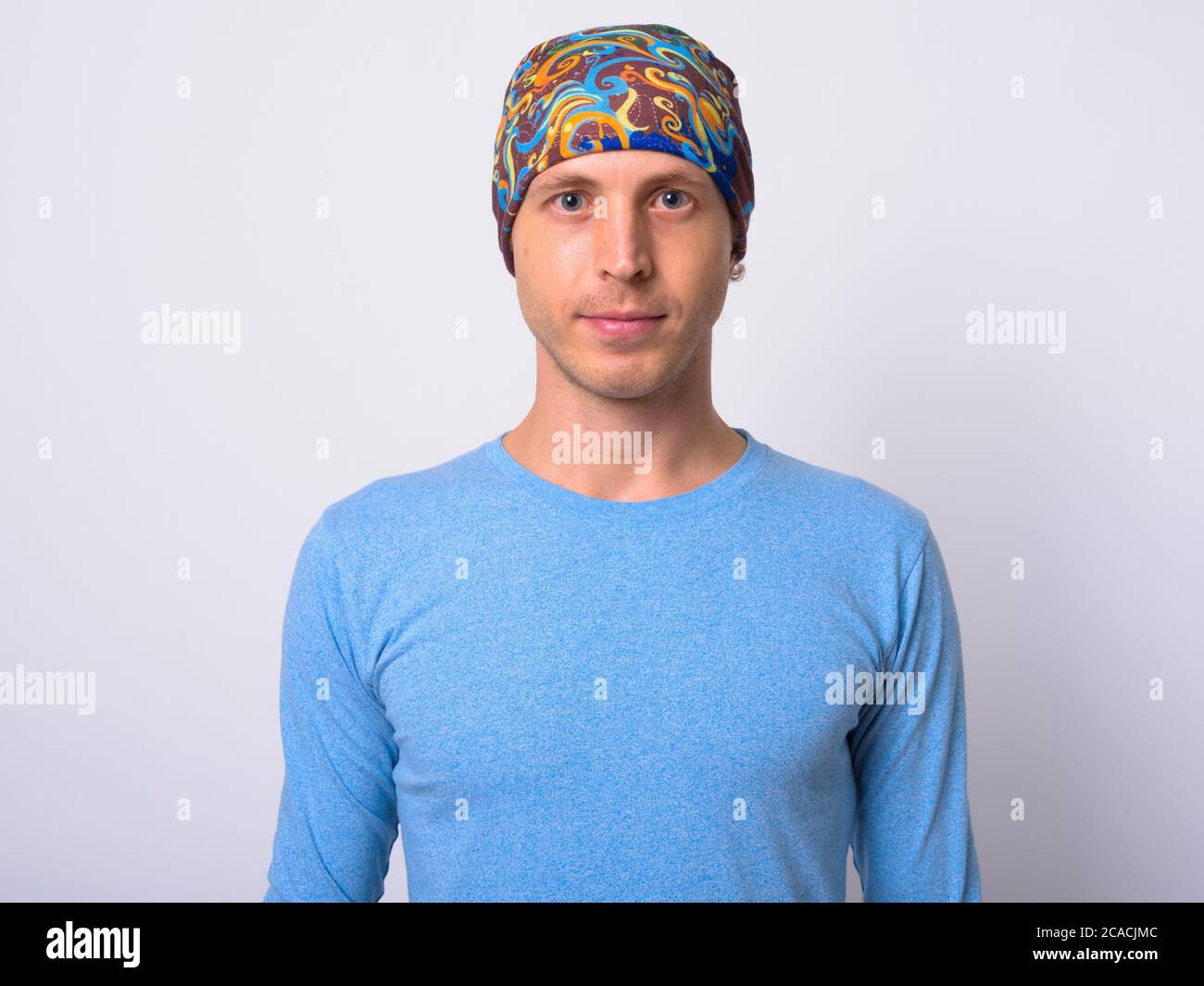 Man wearing white an blue hat hi-res stock photography and images - Alamy