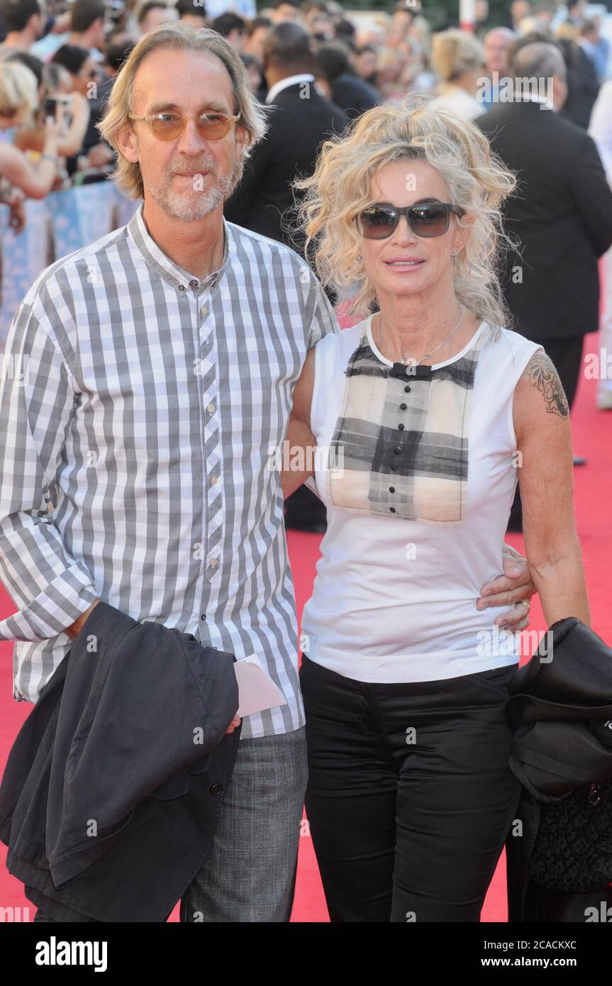 Mike rutherford hi-res stock photography and images - Alamy