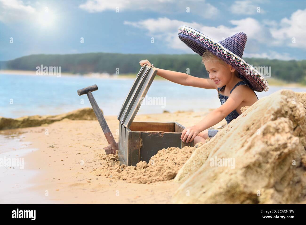 Treasure hunt childhood hi-res stock photography and images - Alamy