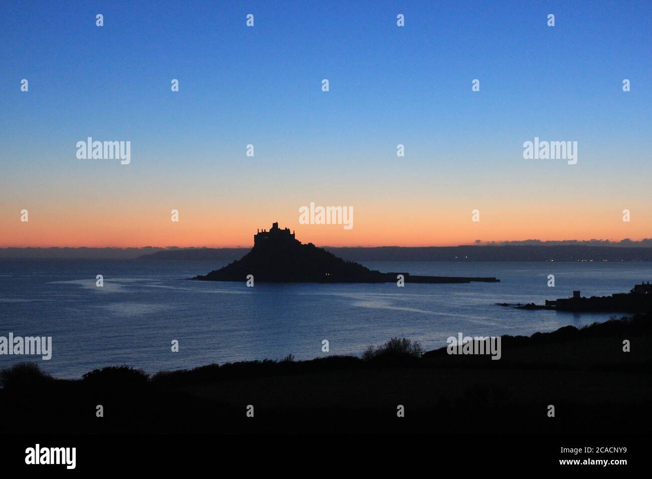 Tangerine sunset an the mount hi-res stock photography and images - Alamy
