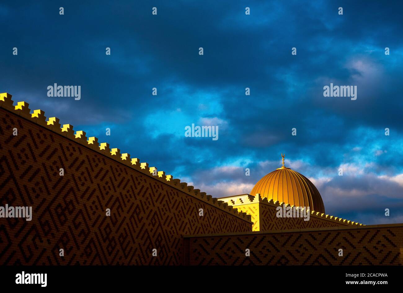 Cambridge mosque architecture hi-res stock photography and images - Alamy