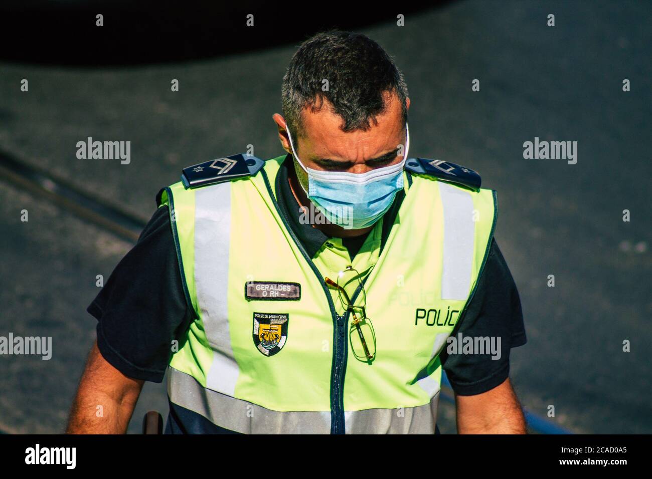Armed police in portugal hi-res stock photography and images - Alamy