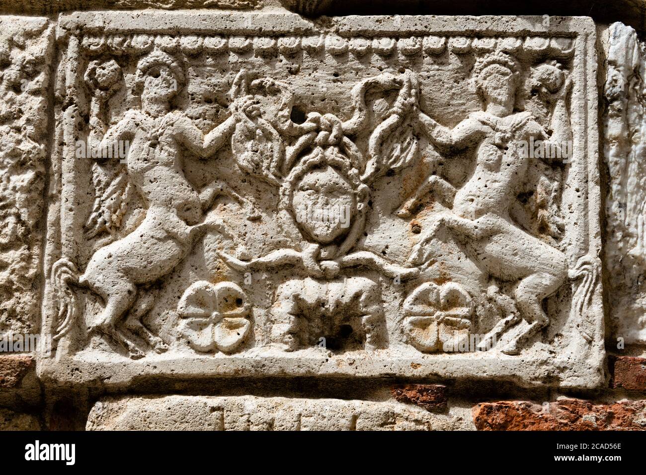 Roman relief carvings hi-res stock photography and images - Alamy