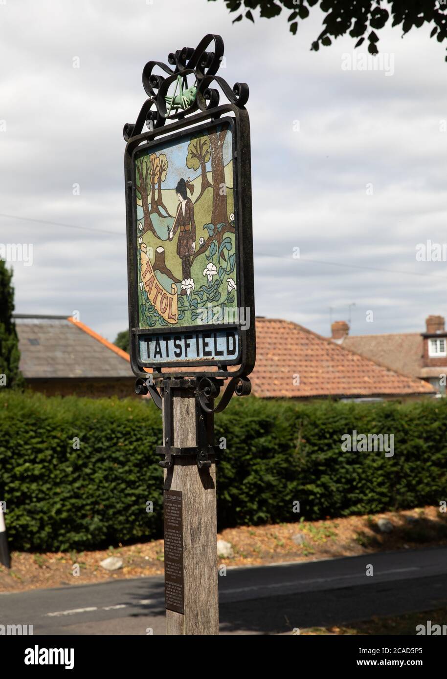 Tatsfield village hi-res stock photography and images - Alamy