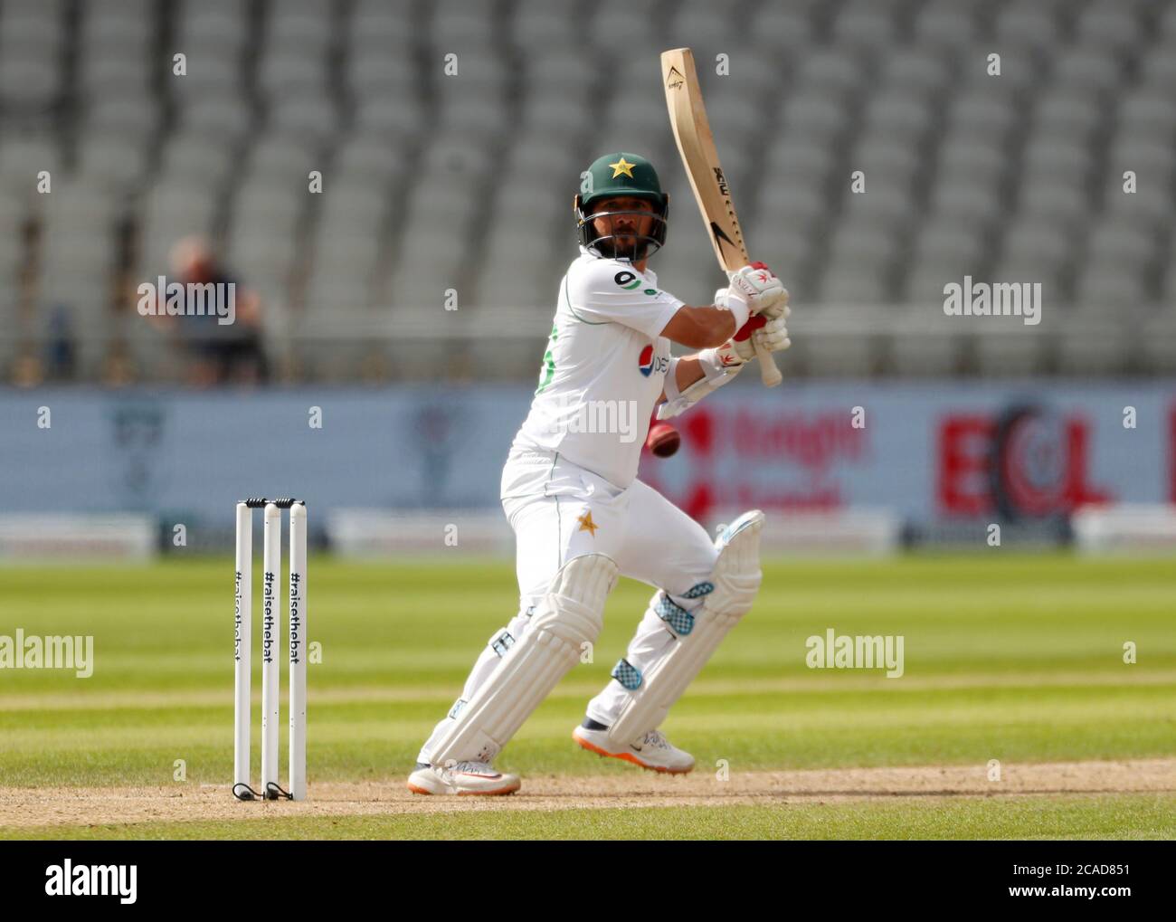 Yasir shah cricket hi-res stock photography and images - Alamy