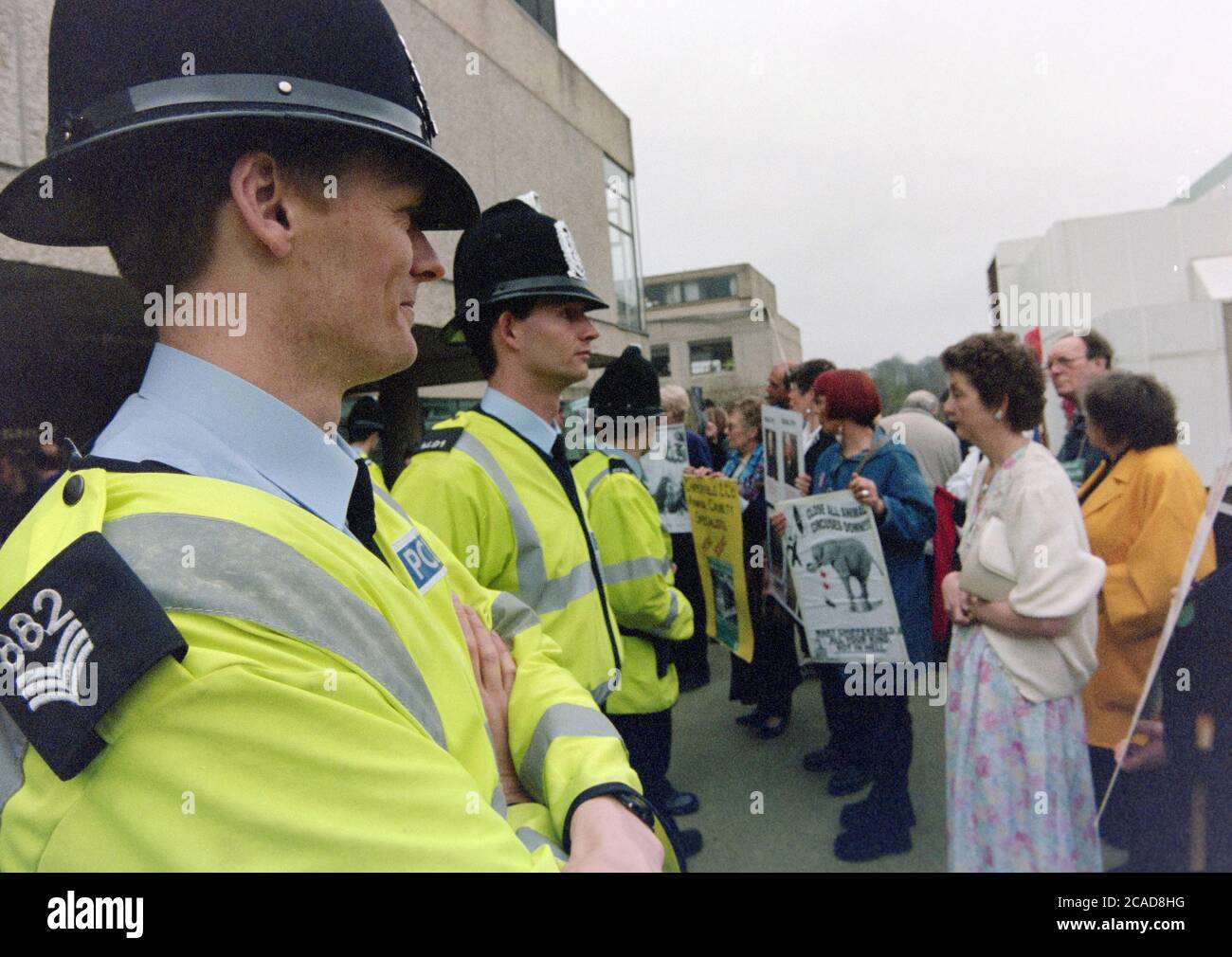 Mary chipperfield trial 1999 hi-res stock photography and images - Alamy