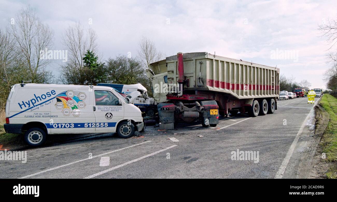 Crash scene hi-res stock photography and images - Alamy