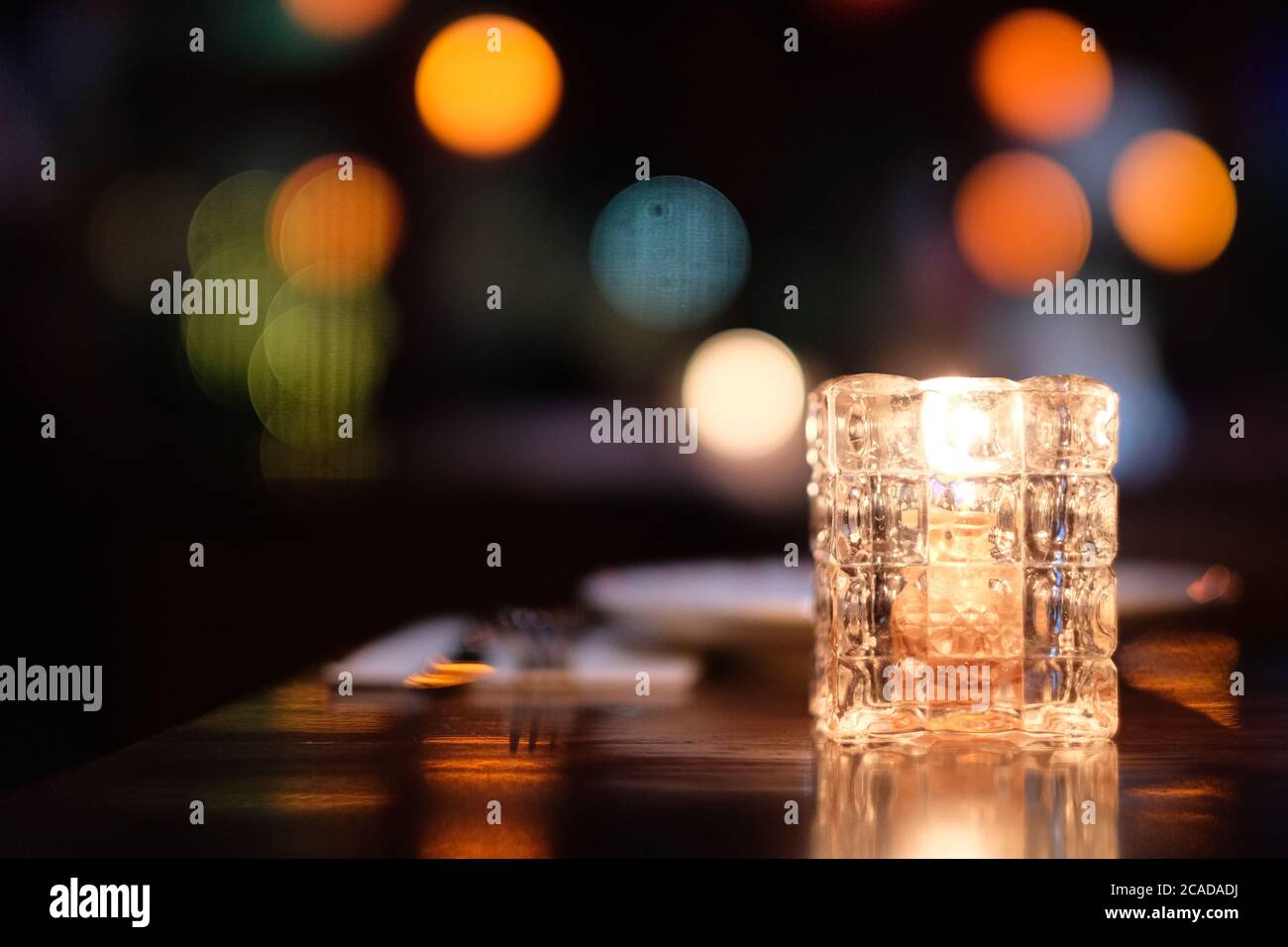 Candle light dinner hi-res stock photography and images - Alamy