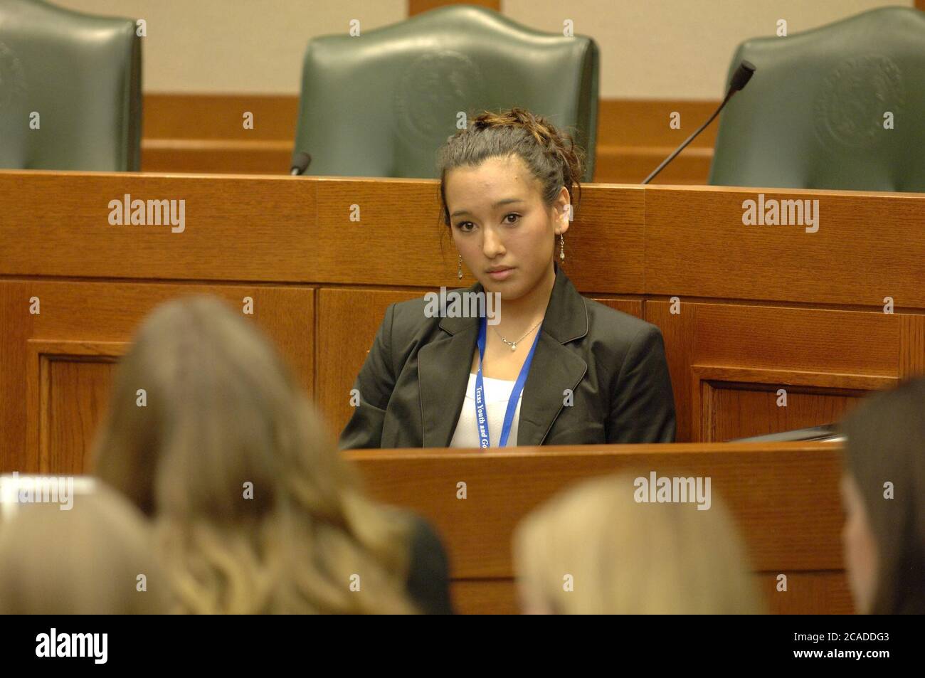 Teens participate in mock trial hi-res stock photography and images - Alamy